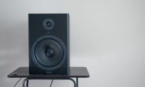 Speakers and Airplanes: Everything You Need to Know - Geek Musician