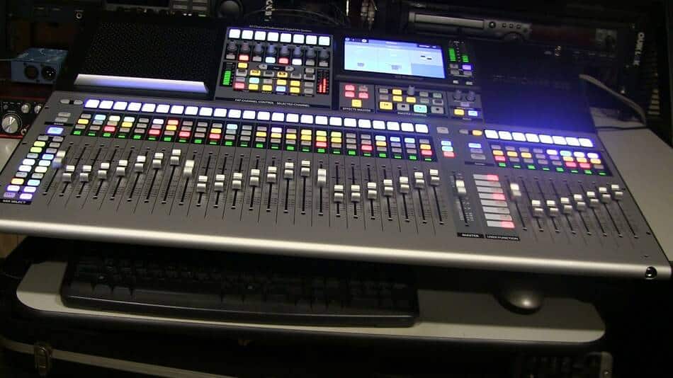 Midas M32 vs PreSonus StudioLive 32S: Which Should You Buy?